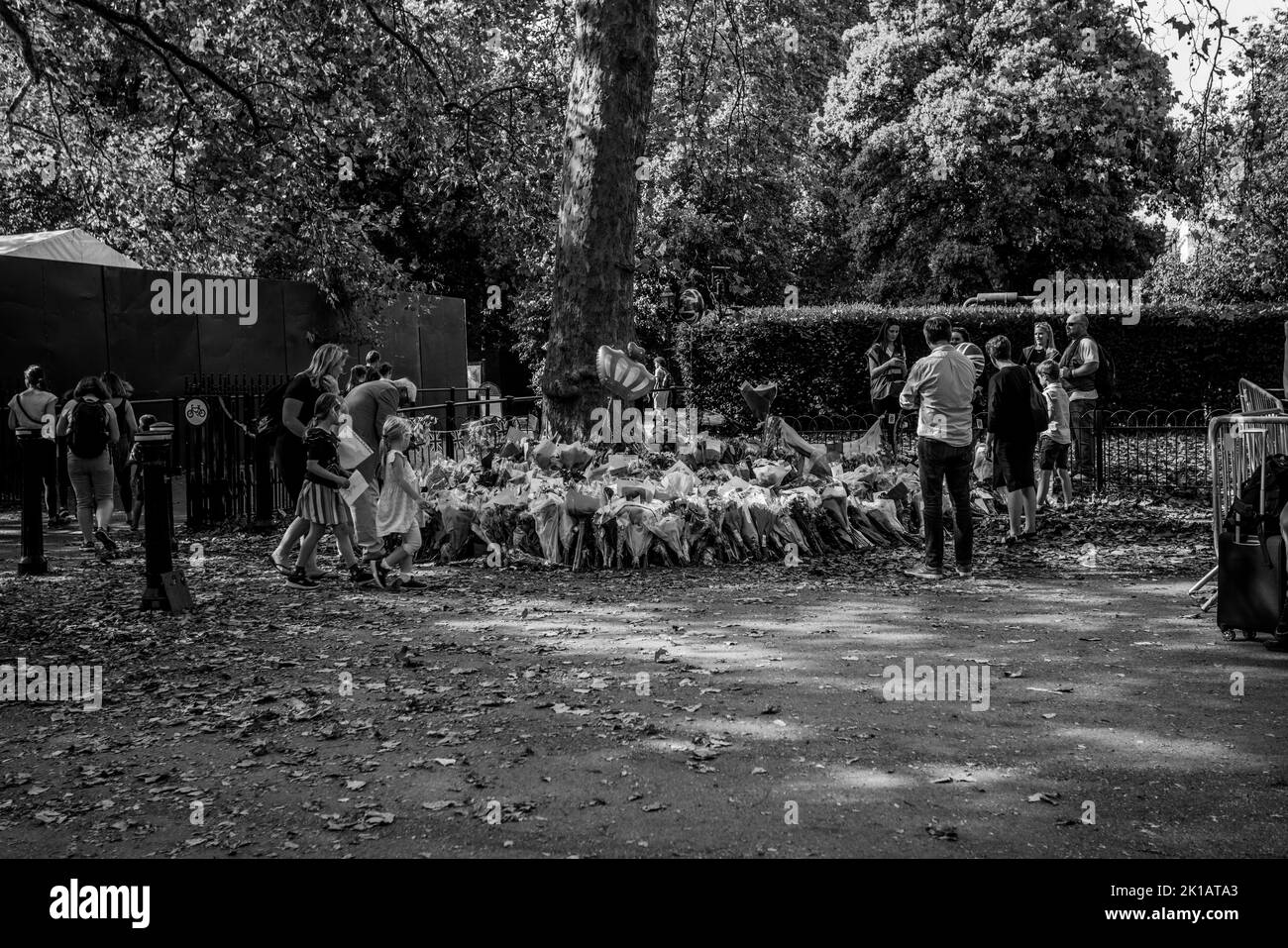 Around London in the year of Queen Elizabeth II passing Stock Photo - Alamy