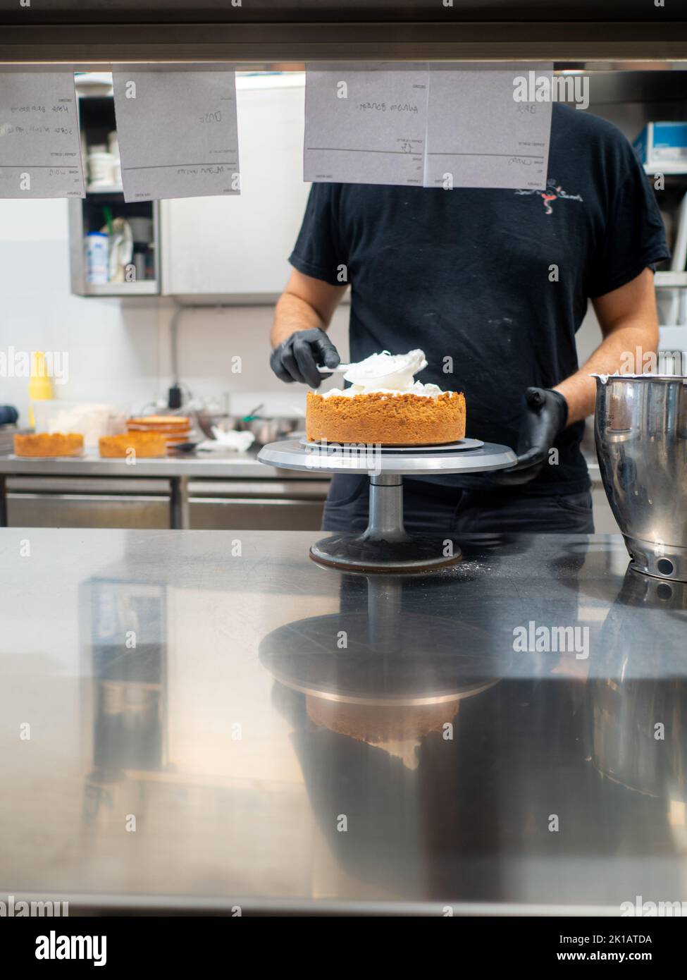 Preparation of a birthday cake Stock Photo - Alamy