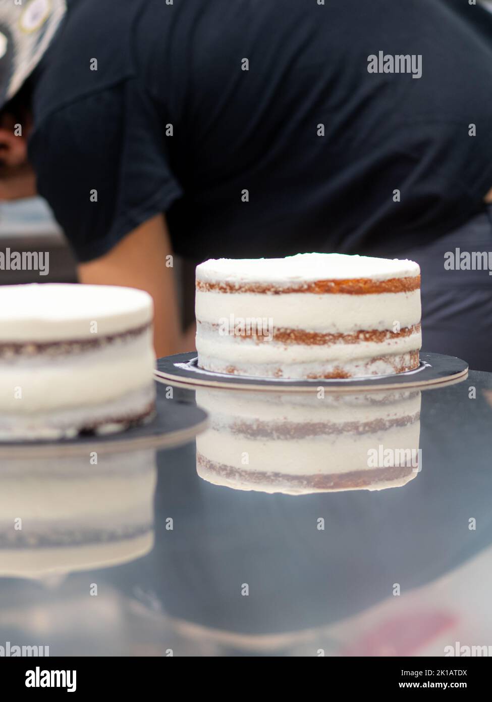 Preparation of a birthday cake Stock Photo - Alamy