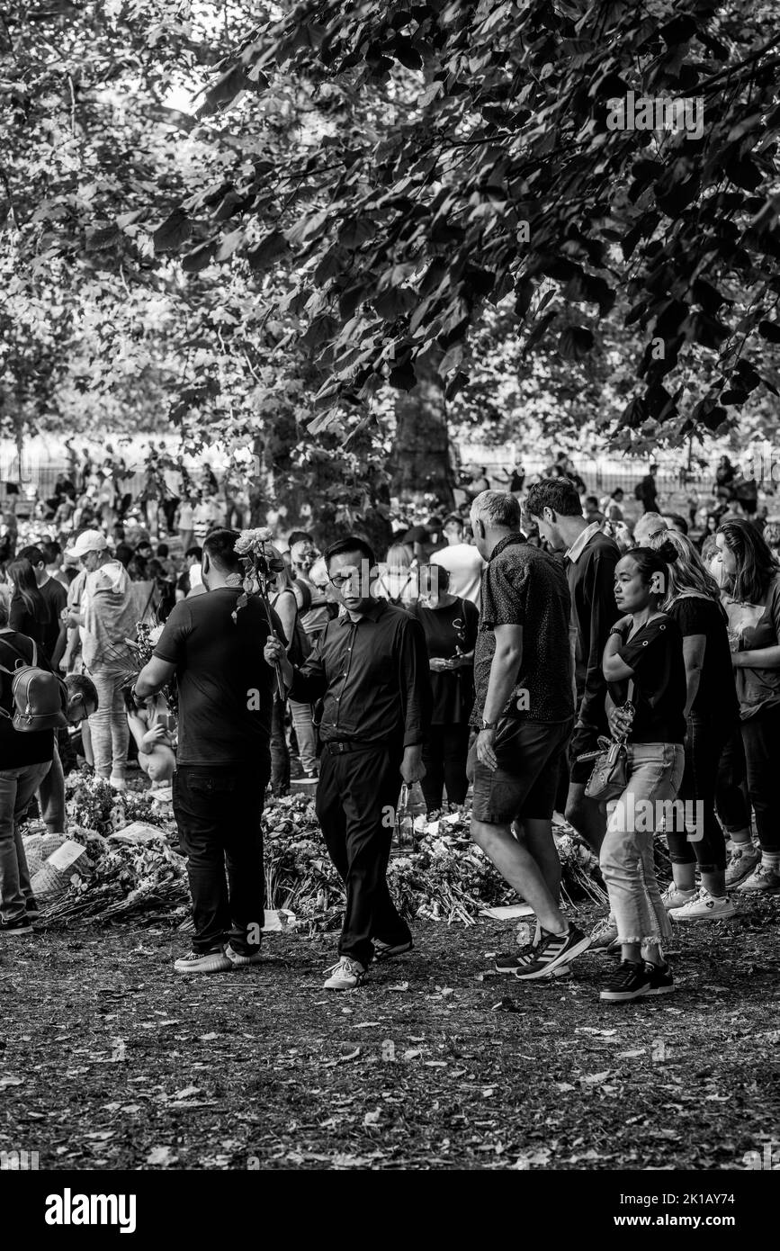 Around London in the year of Queen Elizabeth II passing Stock Photo - Alamy