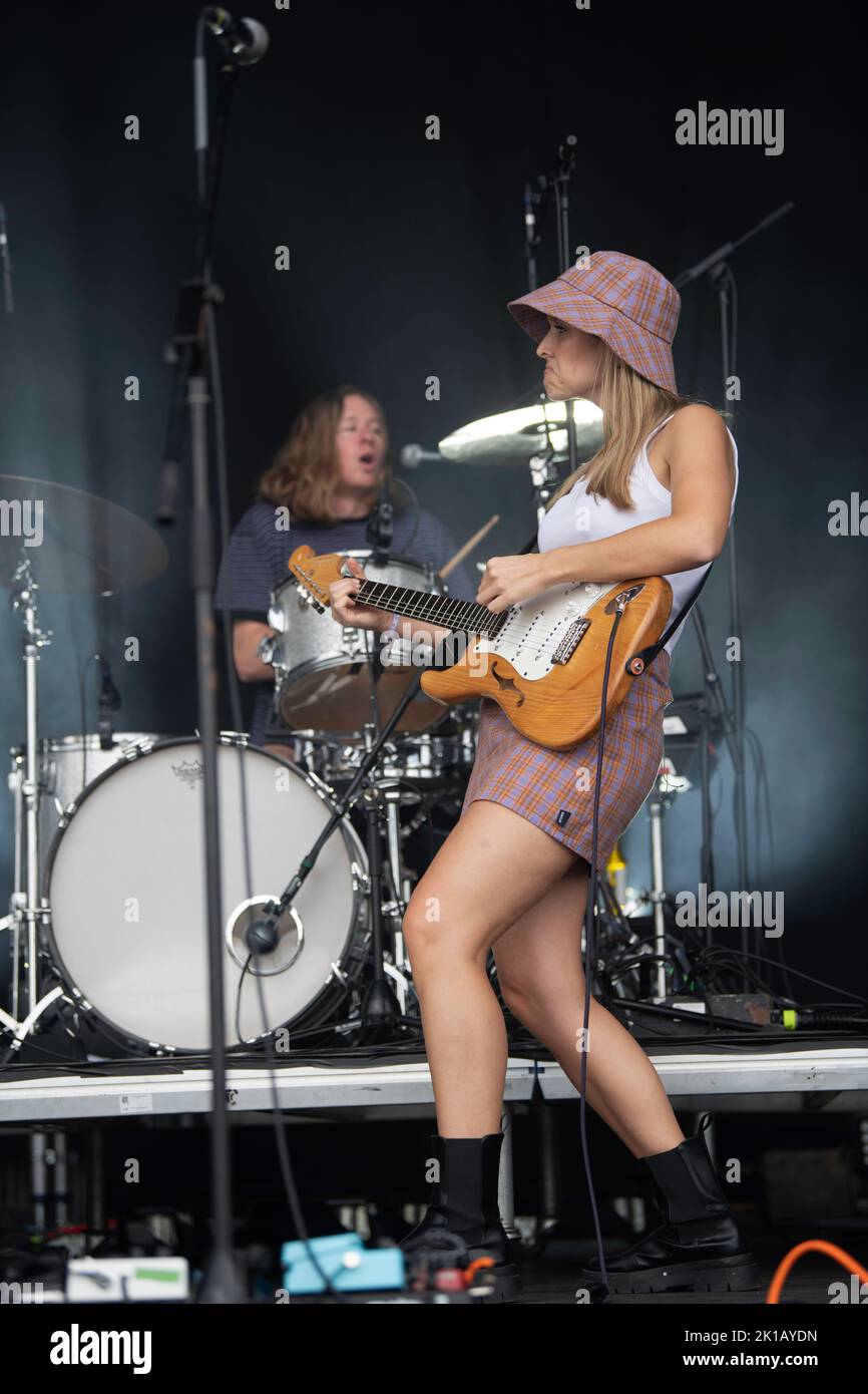 Hannah joy cantante hi-res stock photography and images - Alamy