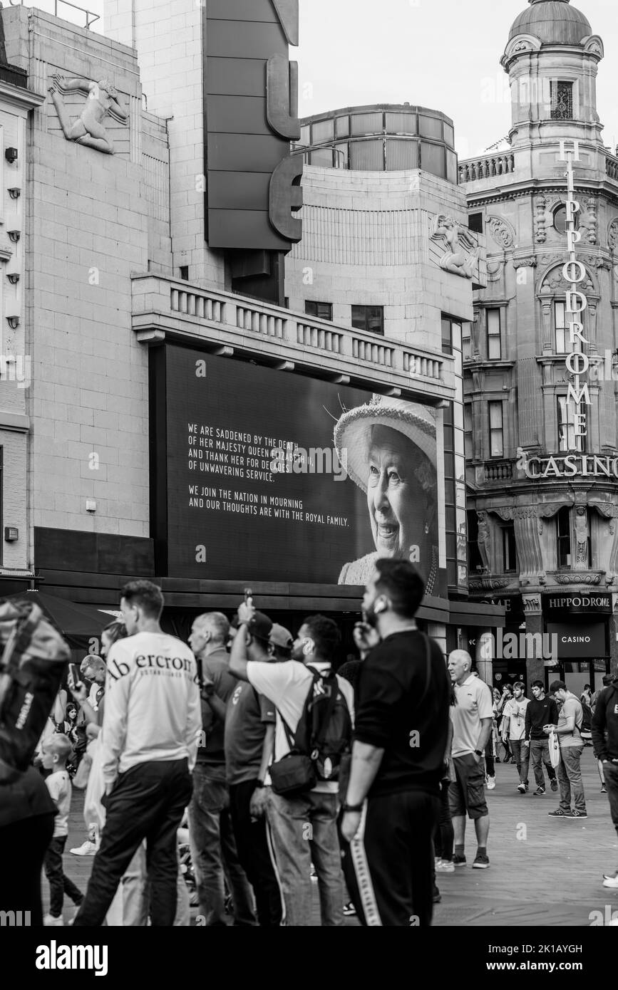 Around London in the year of Queen Elizabeth II passing Stock Photo - Alamy