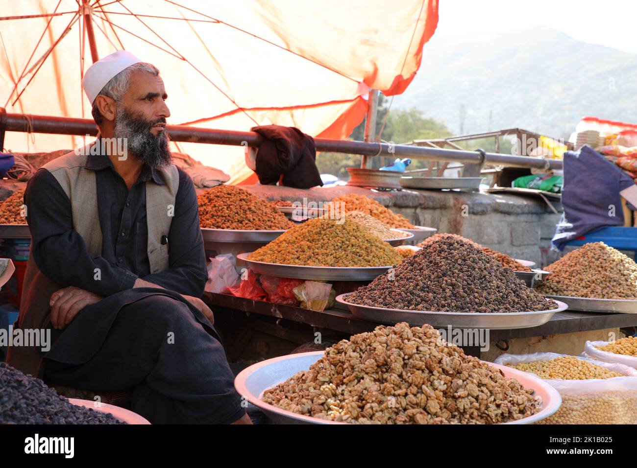 Dried fruits kabul hi-res stock photography and images - Alamy
