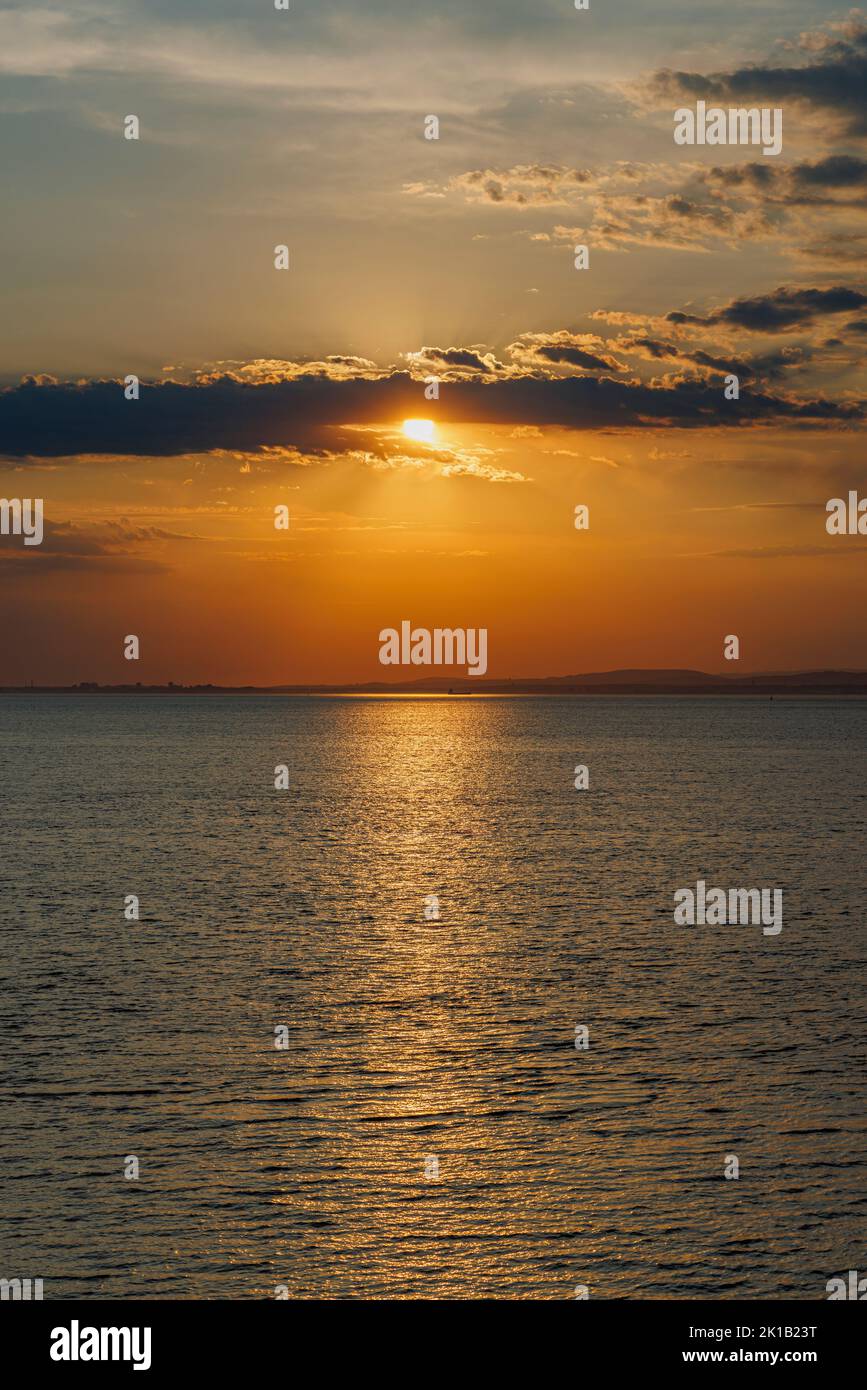 Sun streak sky hi-res stock photography and images - Alamy