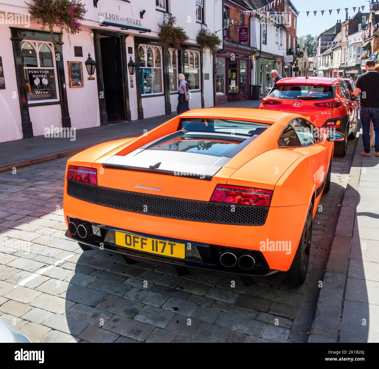 Lamborghini Gallardo 2022 Orange