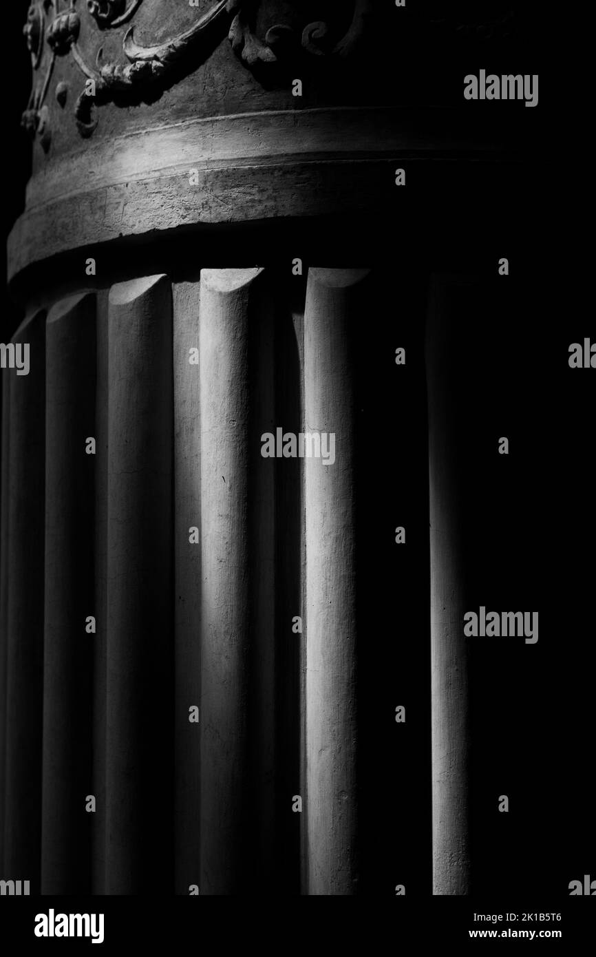 A vertical grayscale shot of the details of a column Stock Photo - Alamy