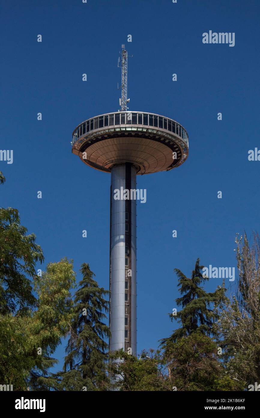 View from below of the Moncloa Lighthouse in Madrid Stock Photo - Alamy