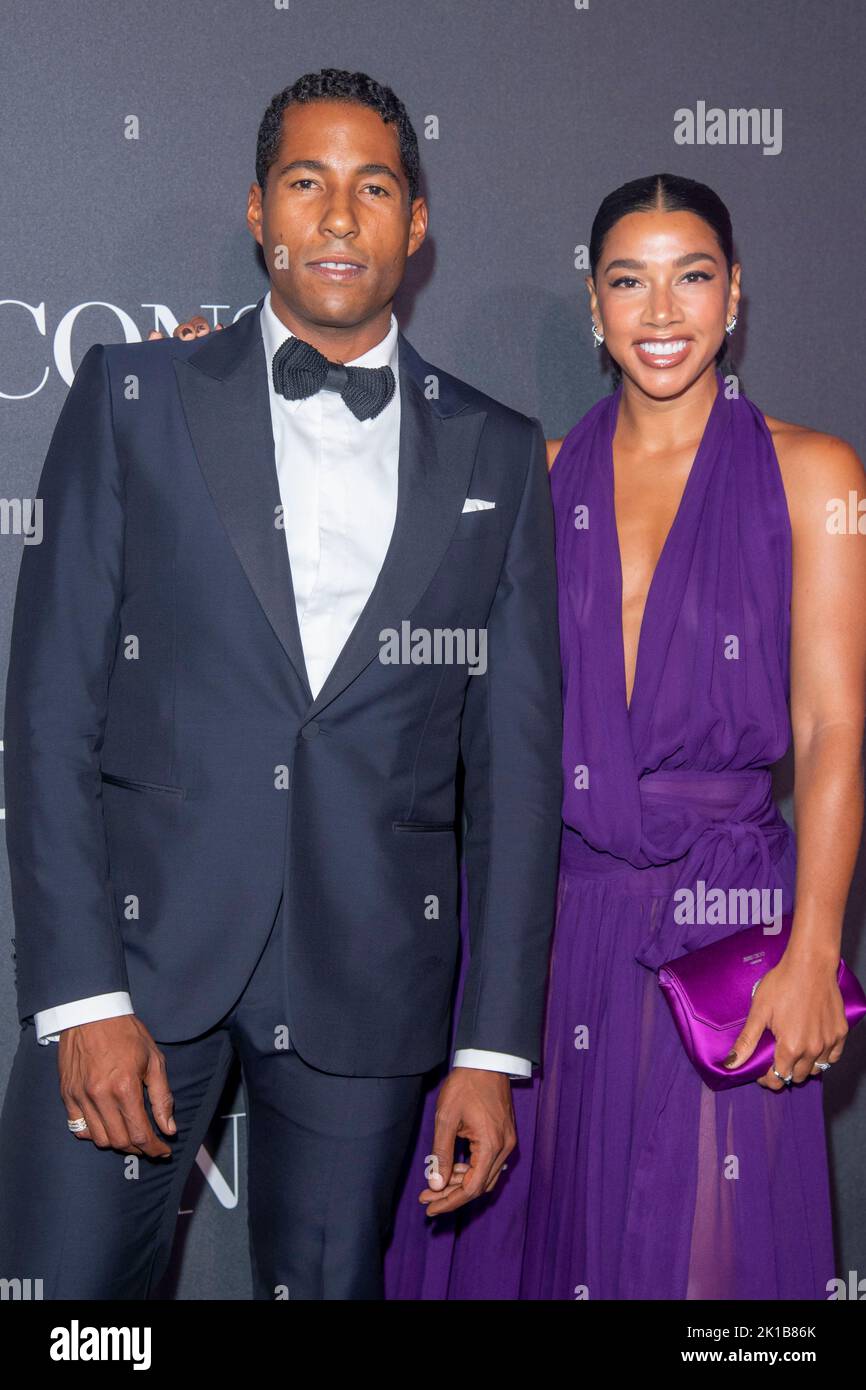 New York, United States. 09th Sep, 2022. Hannah Bronfman (R) attends ...