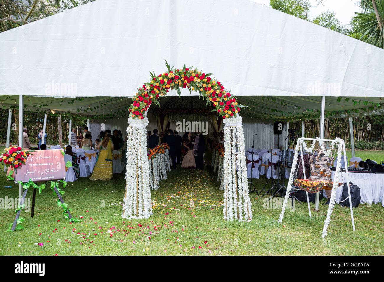 Kenyan Weddings Indian Asian Hindus Cultural heritage traditional ...