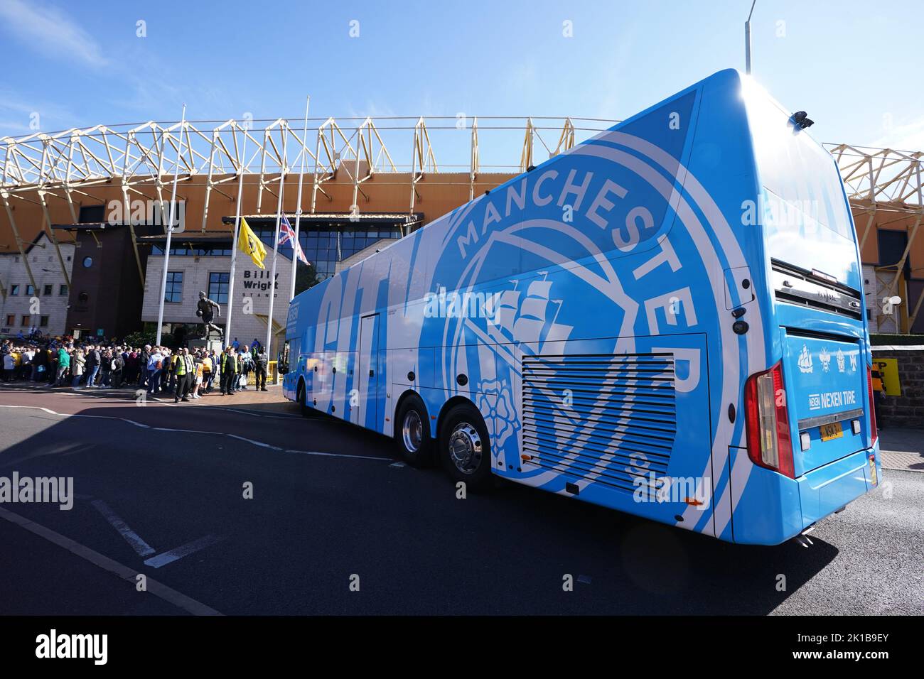 The Manchester City buss pulls into the car park before the Premier ...
