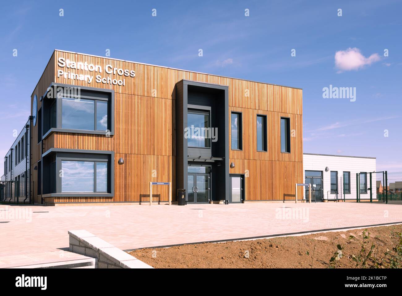 The new primary school at Stanton Cross, Wellingborough Stock Photo - Alamy