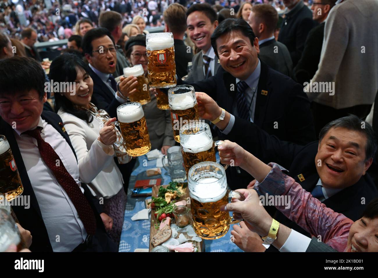 Twin note hi-res stock photography and images - Alamy