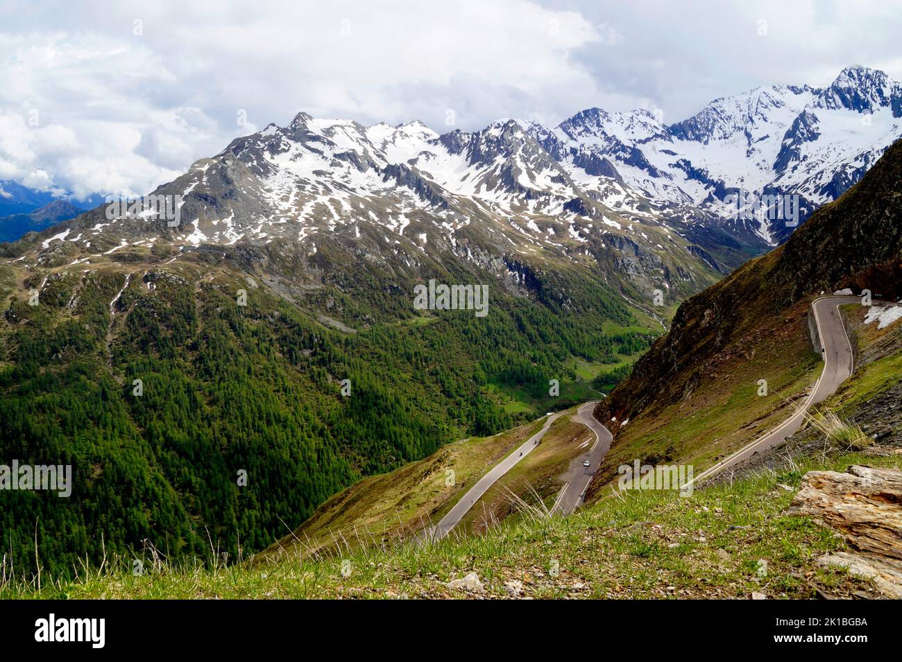 Scenic Timmelsjoch mountain pass connecting Oetztal valley in Austrian ...