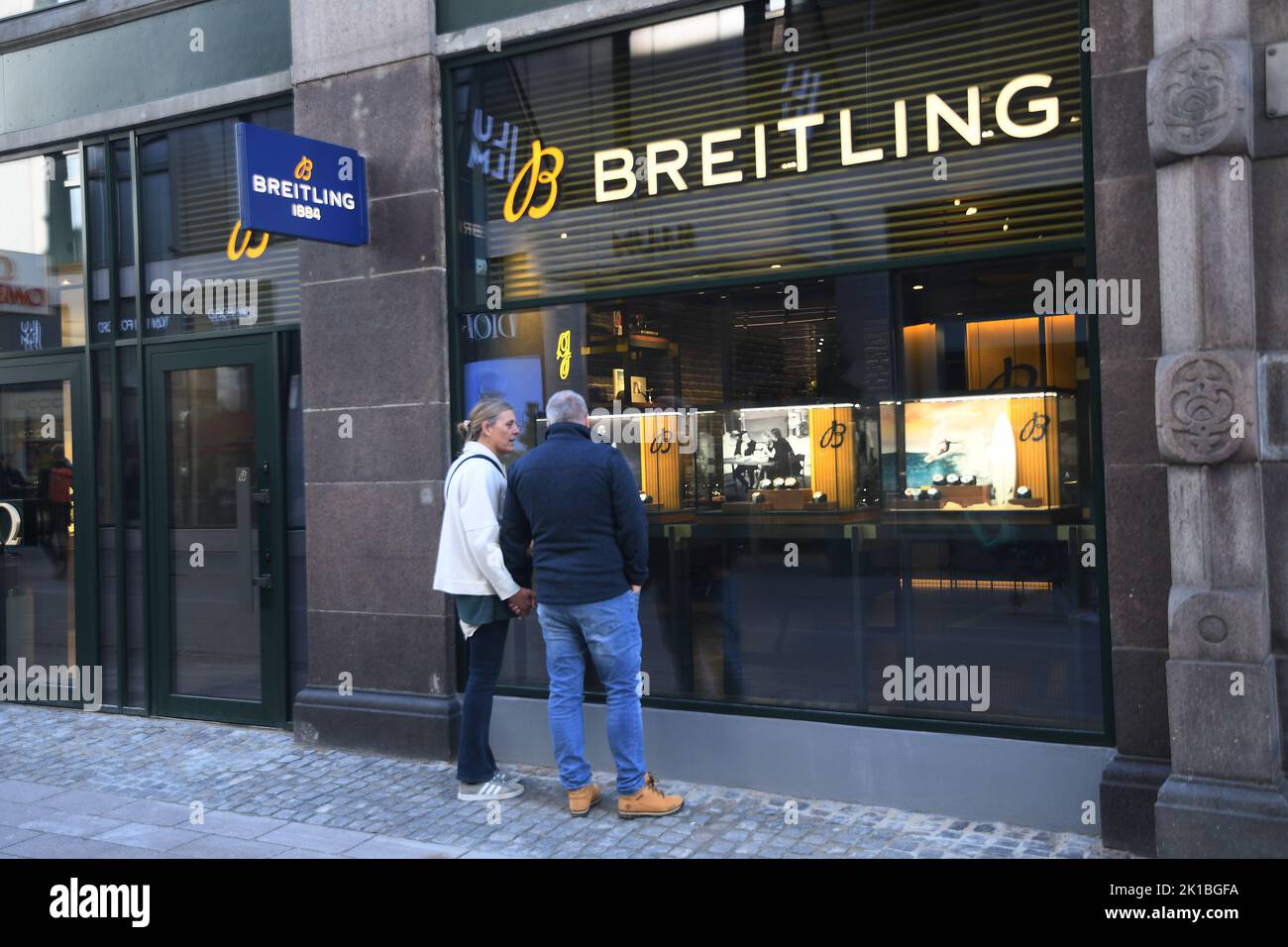 Copenhagen -Denmark -17 septmeber 2022- Window shoppers at Breitling ...