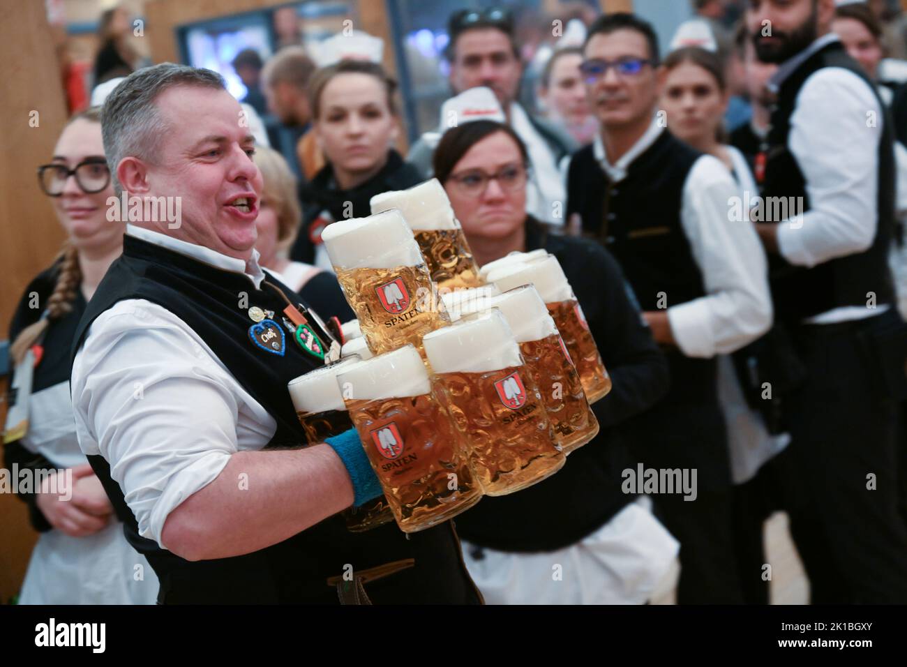 Munich, Germany. 17th Sep, 2022. CORRECTION - REMOVES DFL-NOTE - Start ...