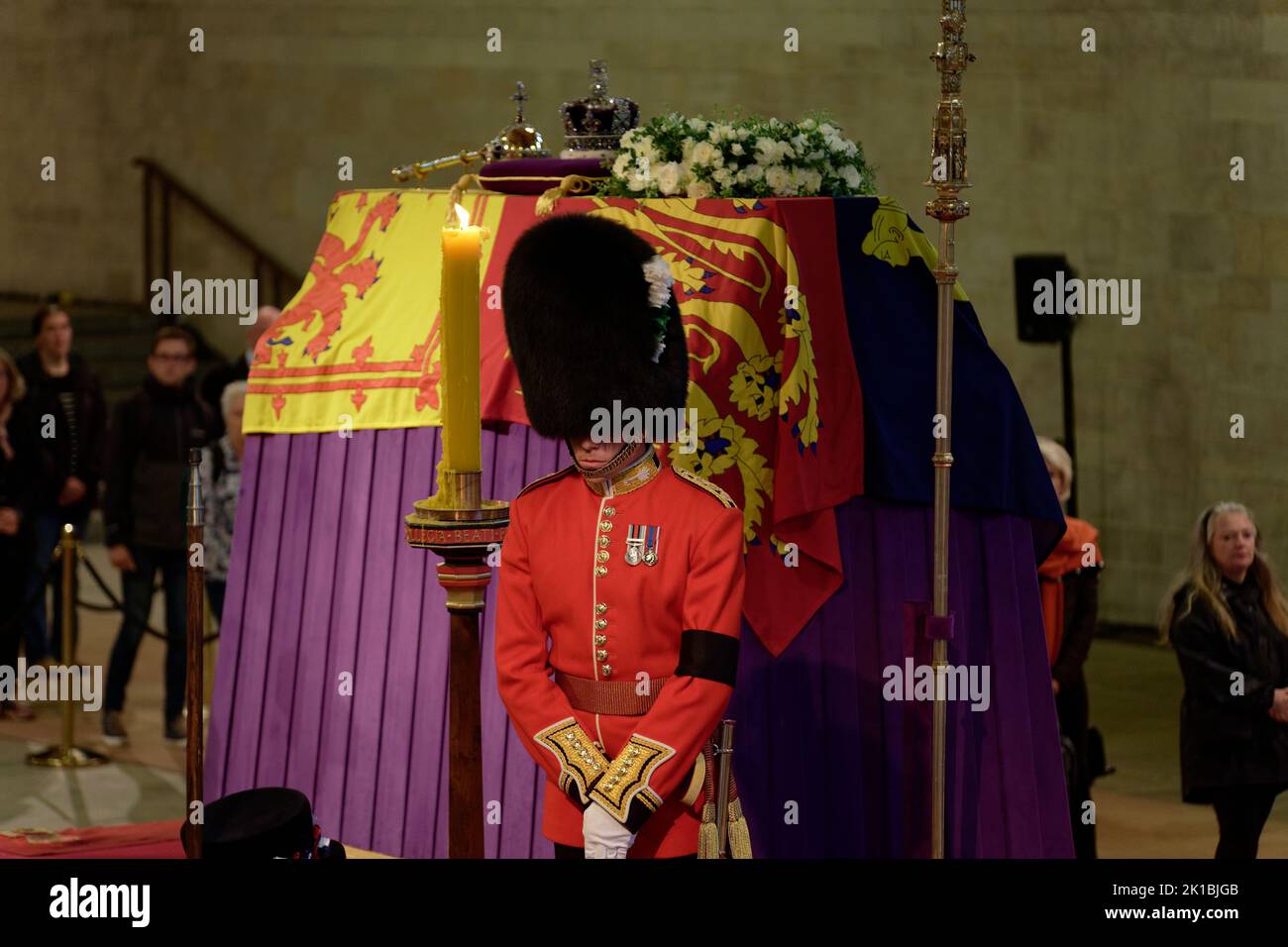 Queen Elizabeth II - Lying in State at Westminster Hall Stock Photo - Alamy