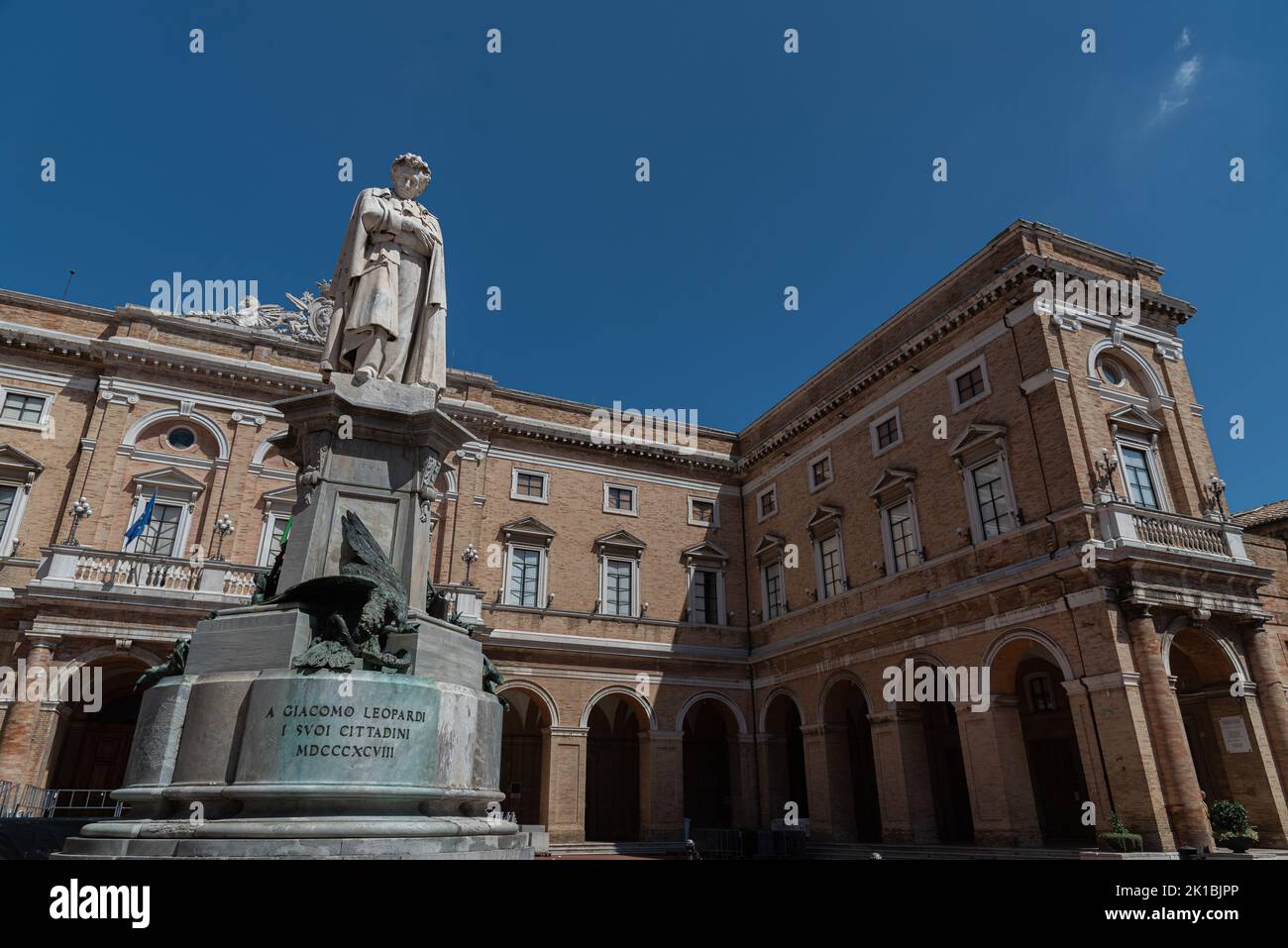 Recanati is an Italian town of 20 975 inhabitants in the province of ...