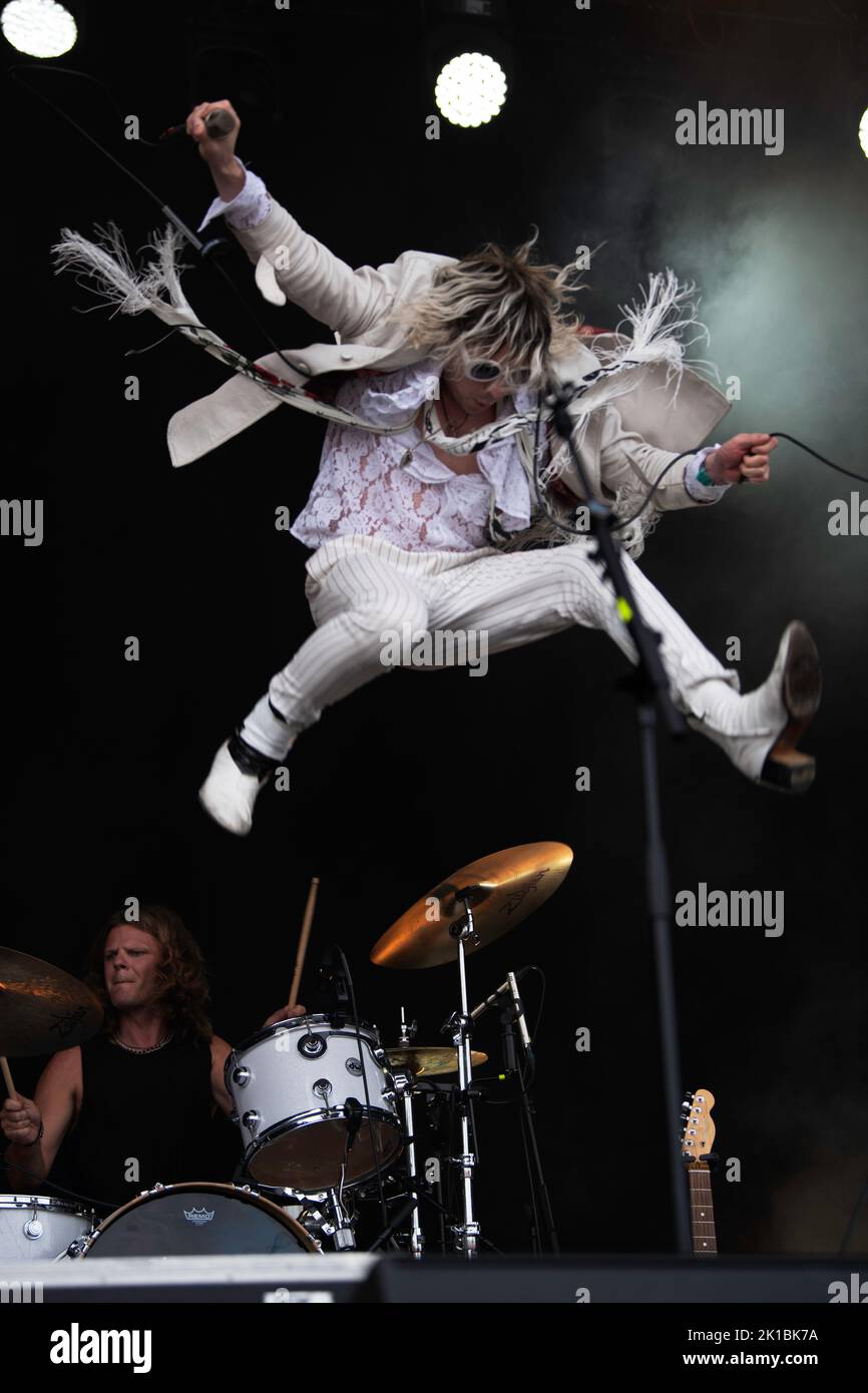 Barns courtney guitar player hi-res stock photography and images - Alamy