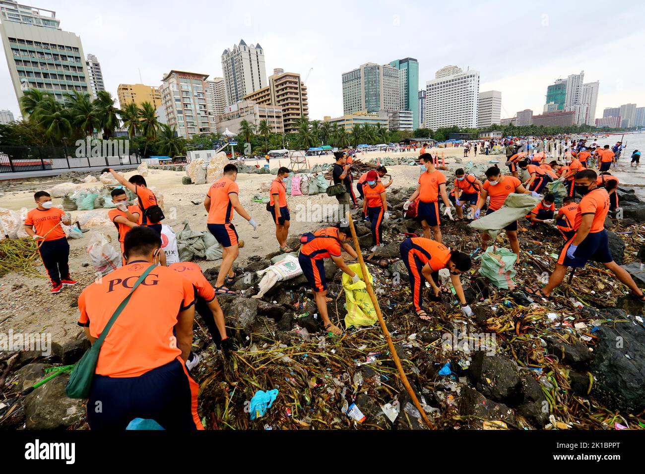 Manila bay dolomites beach hi-res stock photography and images - Alamy