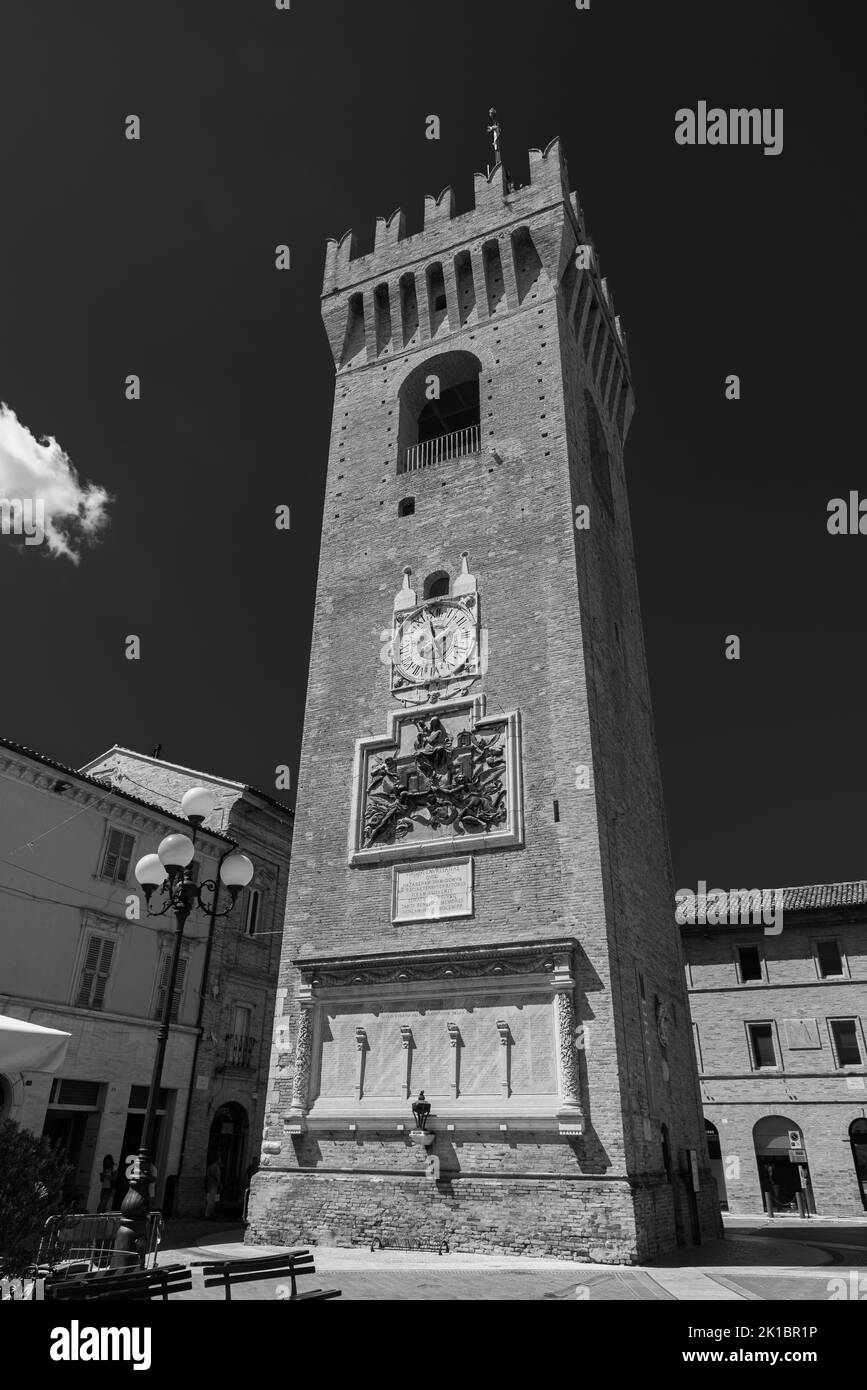 Ghibelline fortress hi-res stock photography and images - Alamy