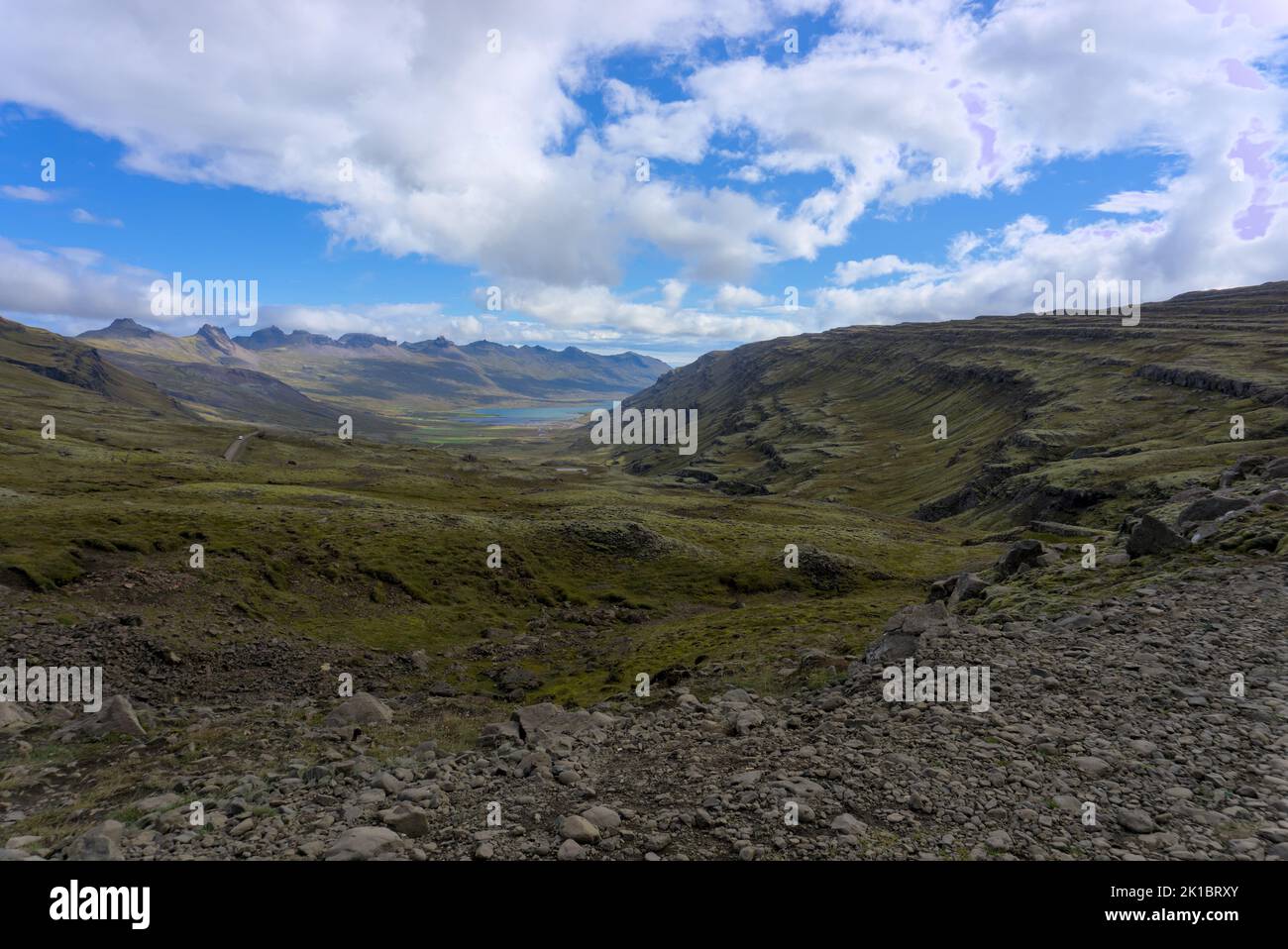 Serpentine hill hi-res stock photography and images - Alamy