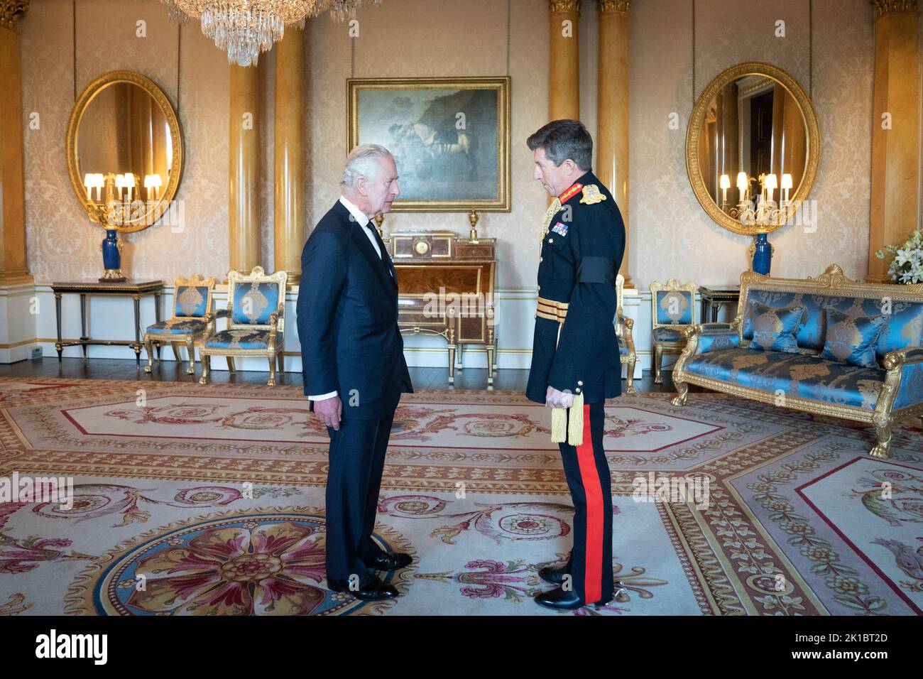 King Charles III greets Major General Gwyn Jenkins, Vice Chief of ...