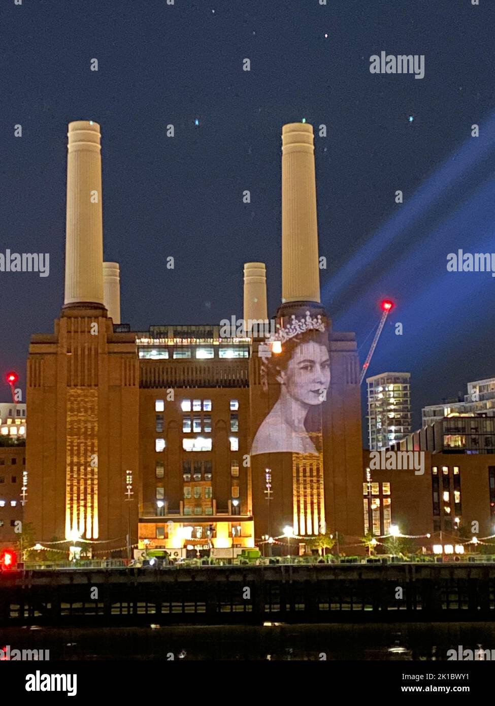 The queen elizabeth power station hi-res stock photography and images ...