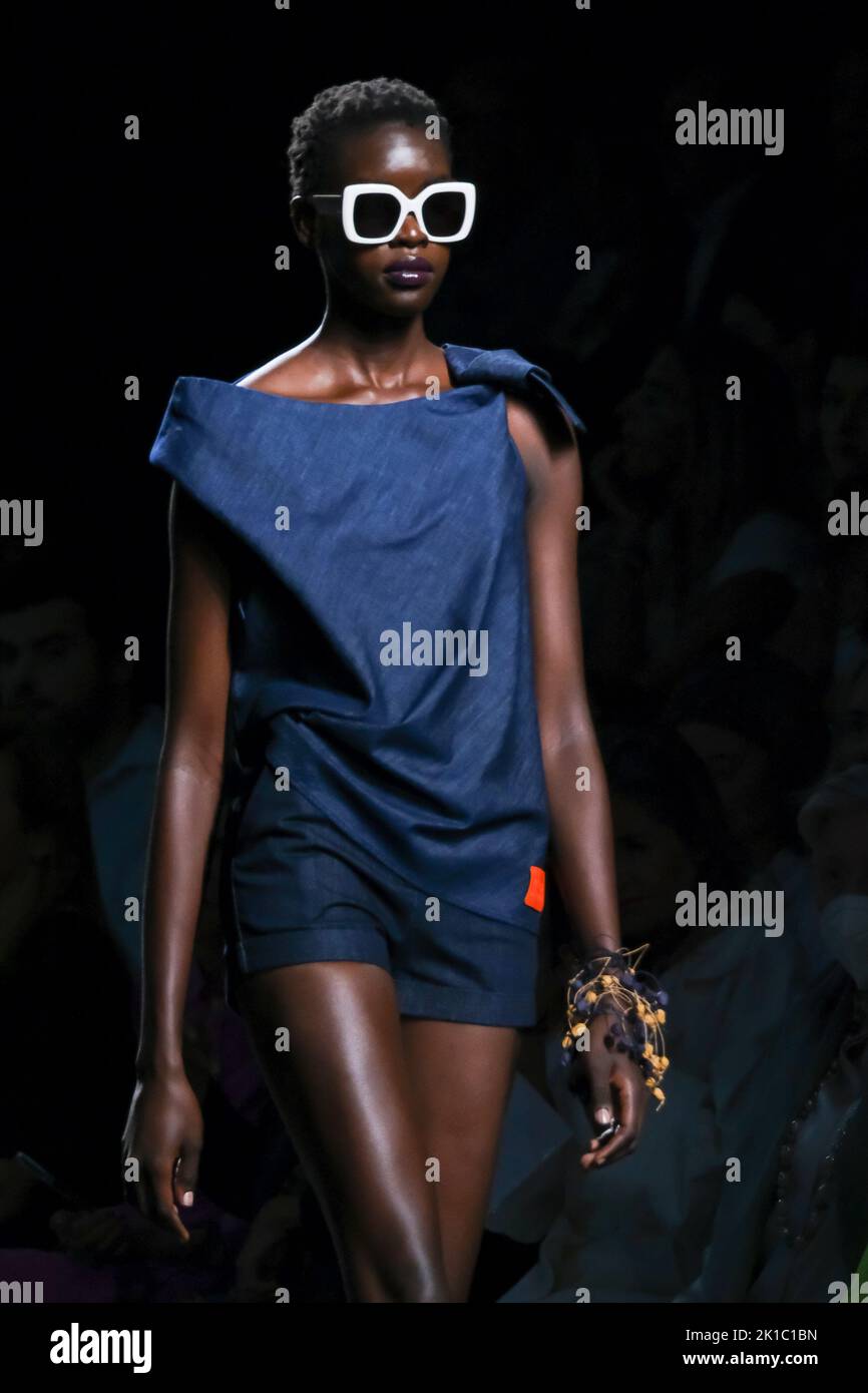 Madrid, Spain. 17th Sep, 2022. A model walks the runway wearing a ...
