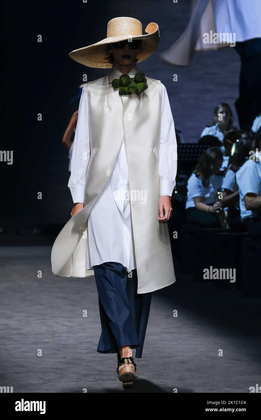 Madrid, Spain. 17th Sep, 2022. A model walks the runway wearing a ...