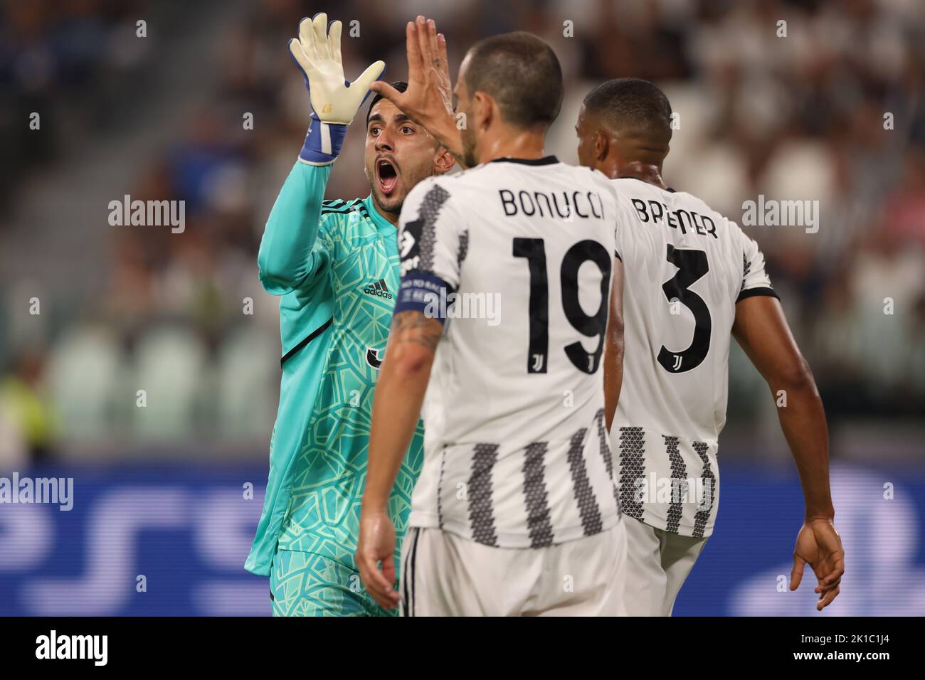 Turin, Italy, 14th September 2022. Mattia Perin of Juventus high fives ...