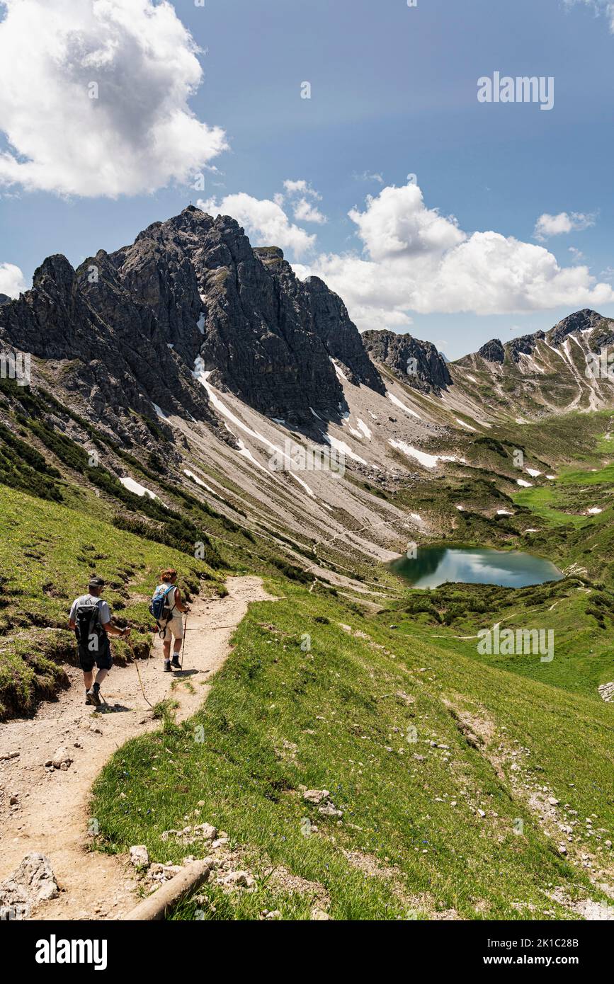 Hiker, hiking trail, back pool, hiking trail, Three Lakes Hike ...