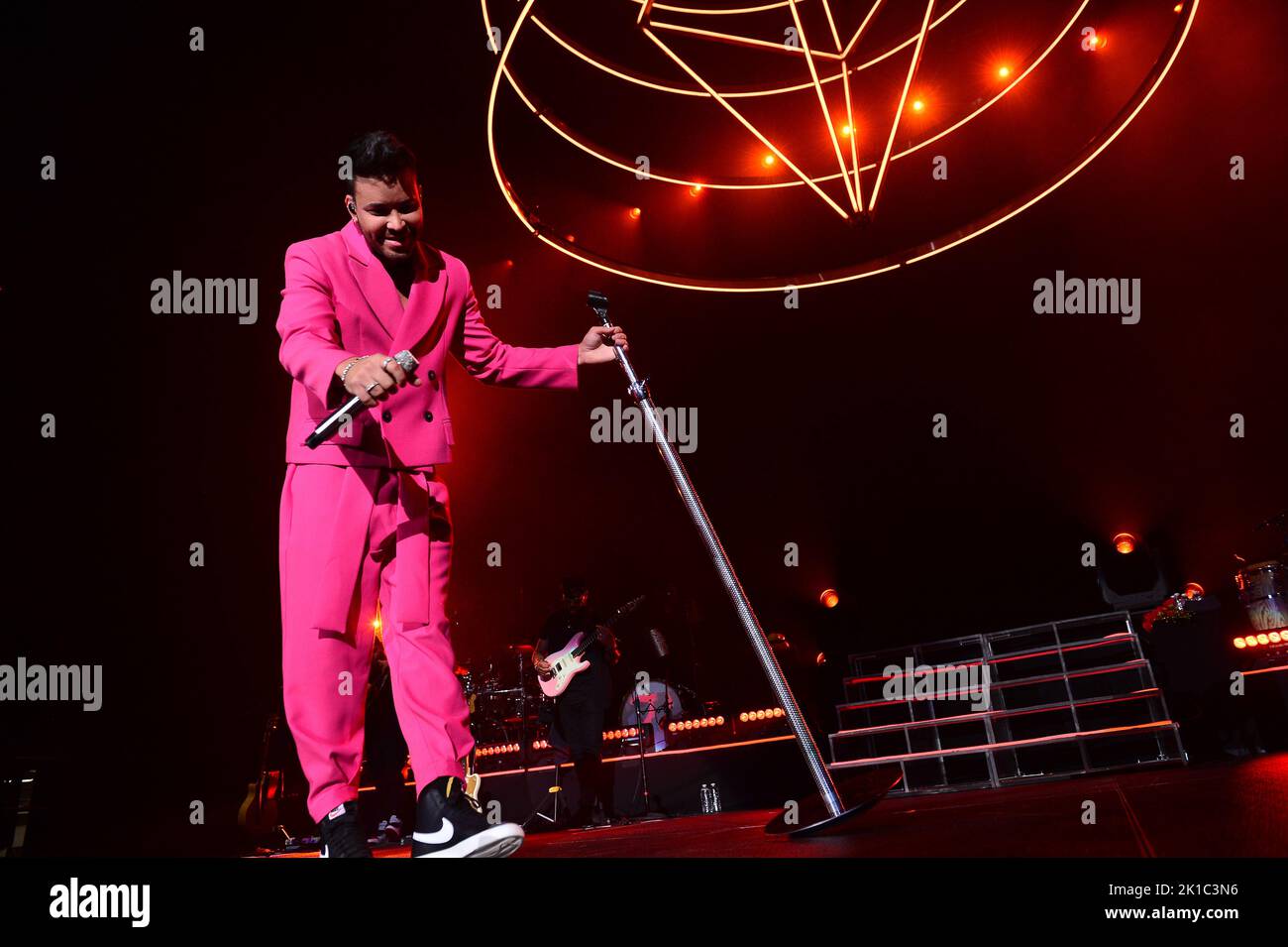 Classic tour hi-res stock photography and images - Alamy