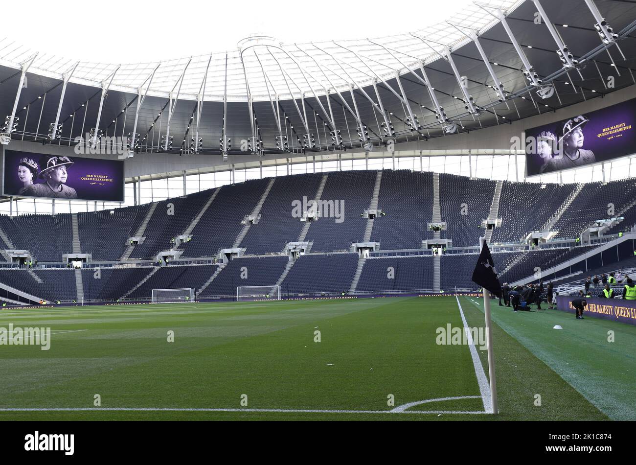 Stadium screens hi-res stock photography and images - Alamy