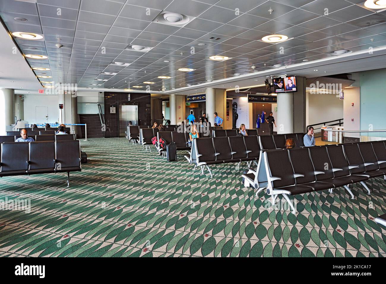 Waiting hall after check-in, San Jose Airport, Juan Santamaria ...