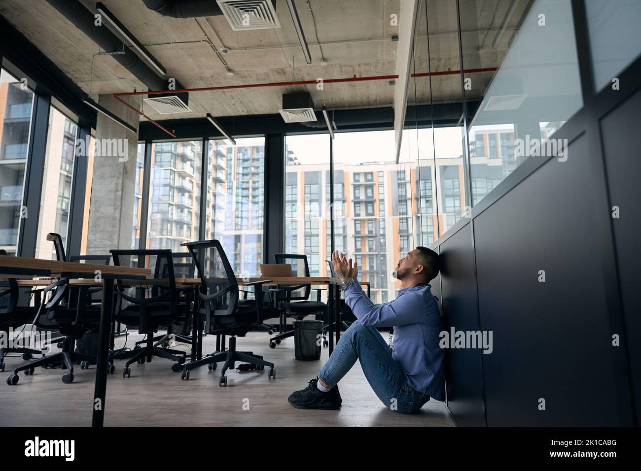 Man begging office hi-res stock photography and images - Alamy