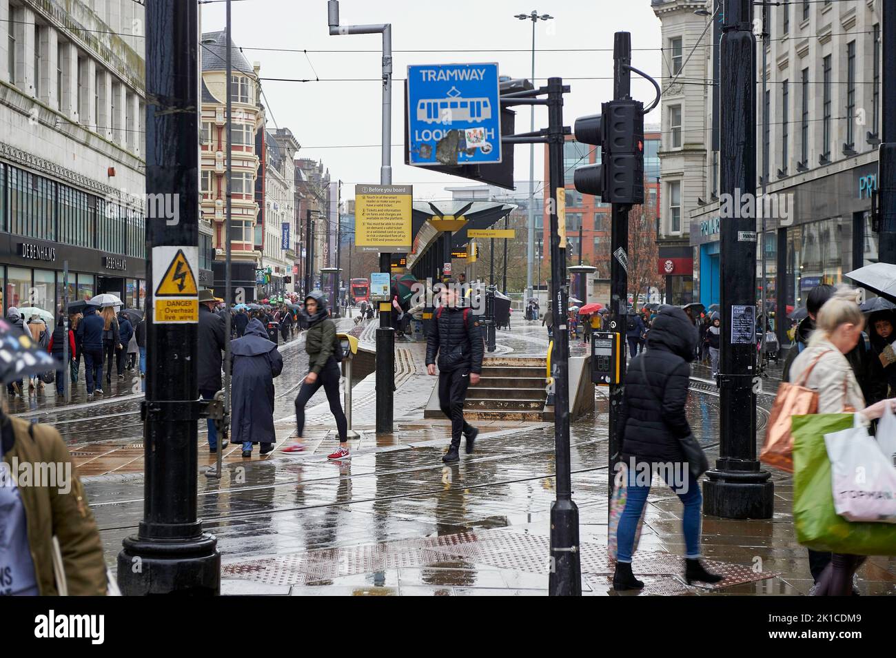 Rain, Pedestrians in the rain, Manchester, UK Stock Photo - Alamy