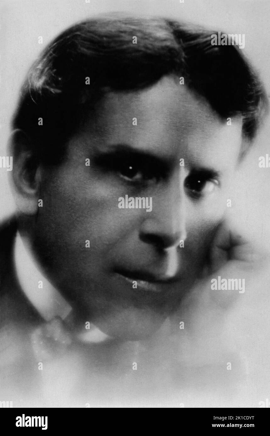 Actor actor francés hi-res stock photography and images - Alamy