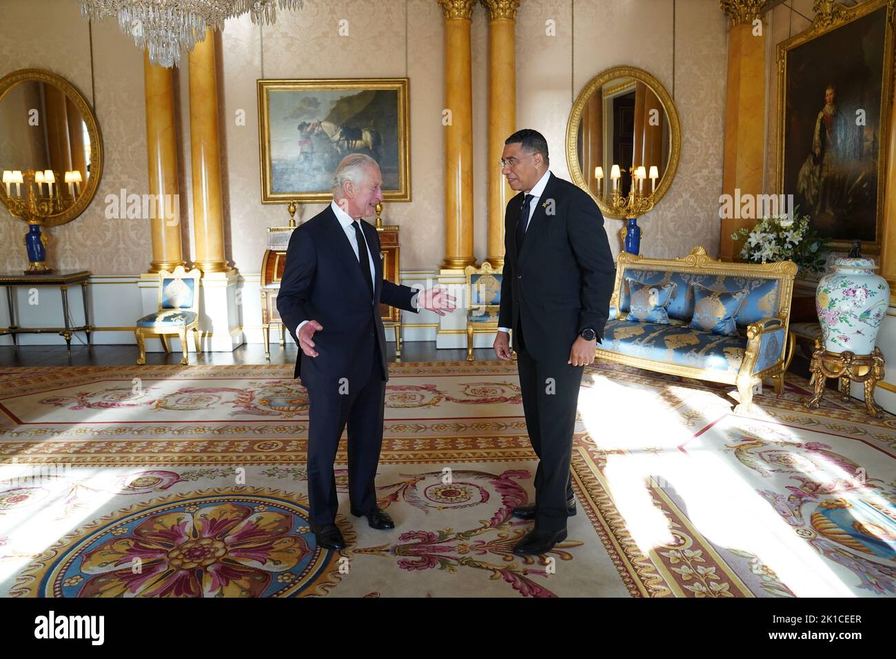 King Charles III speaks with Prime Minister of Jamaica, Andrew Holness ...