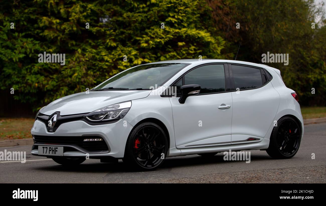 Renault clio modern hi-res stock photography and images - Alamy