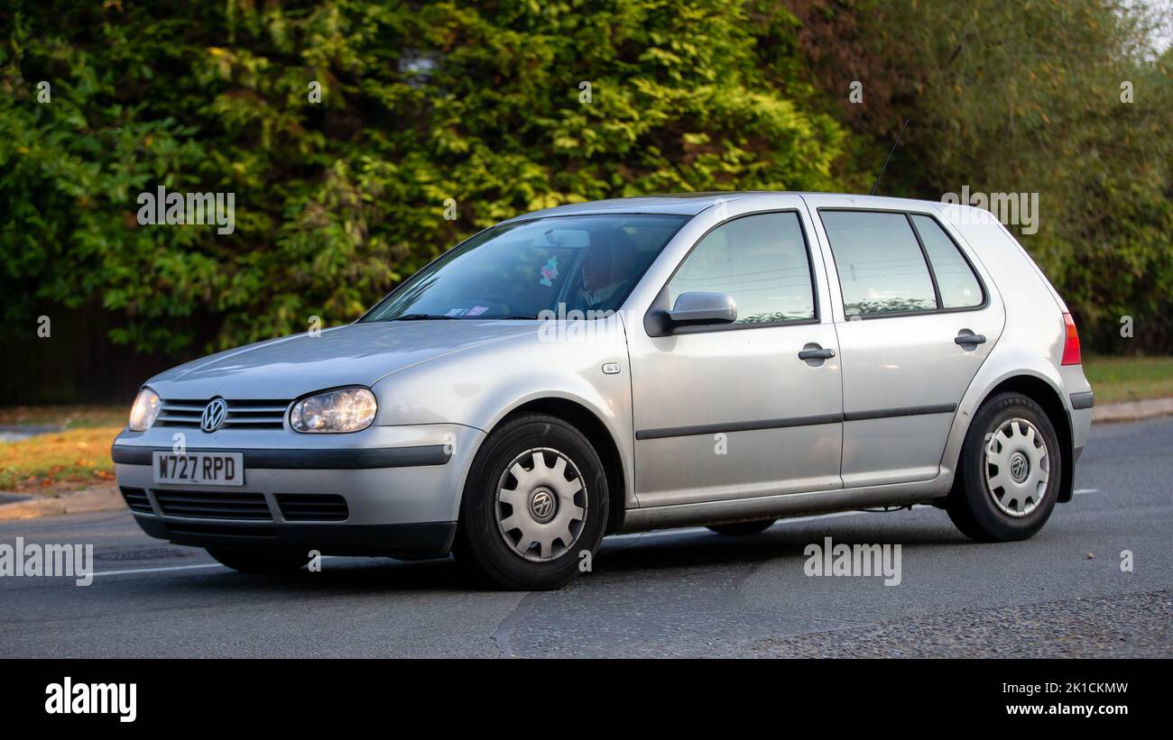 Volkswagen golf 2000 hi-res stock photography and images - Alamy