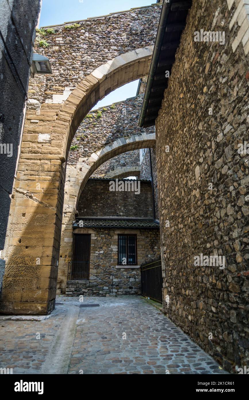 Architecutral feature hi-res stock photography and images - Alamy