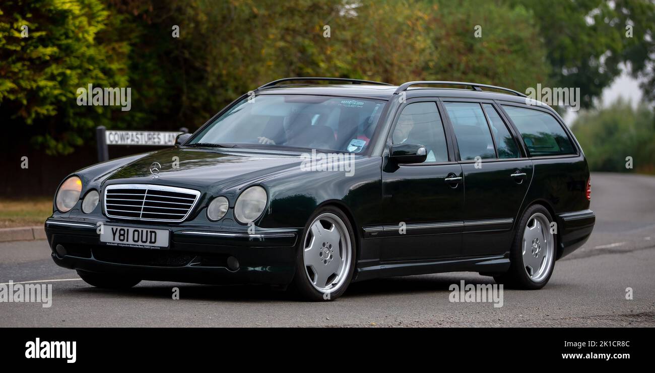 Classic american estate car hi-res stock photography and images - Alamy