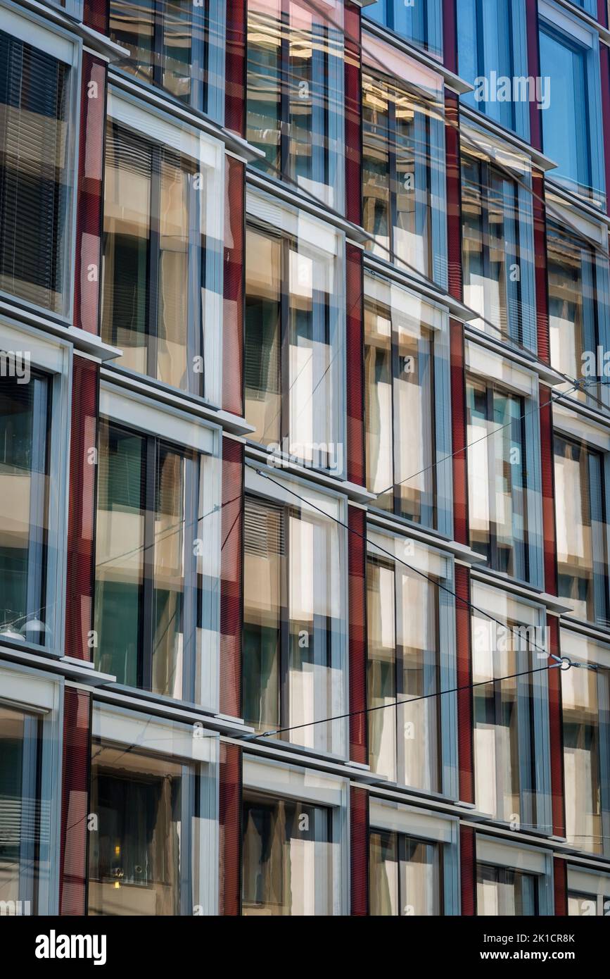 Switzerland offices exterior outside hi-res stock photography and ...