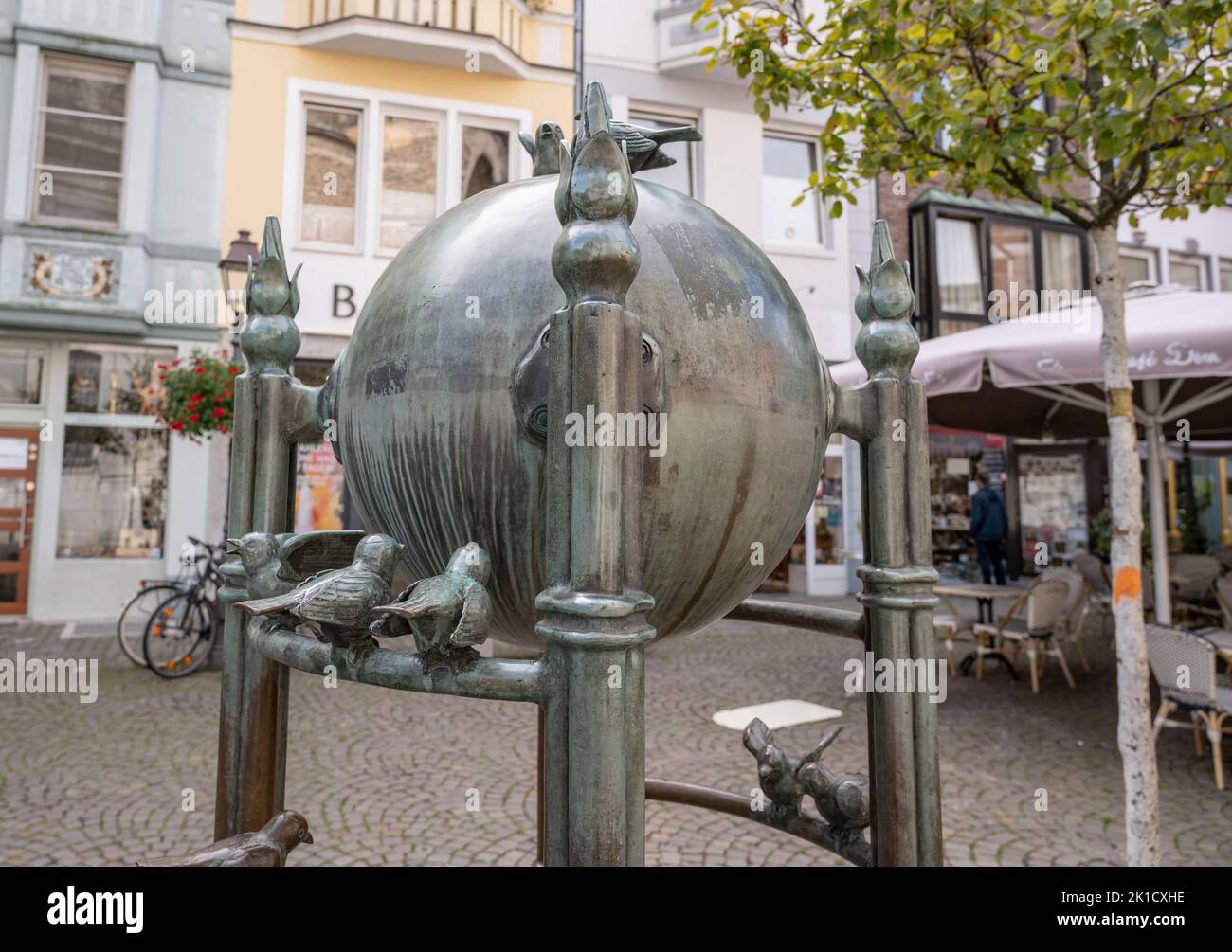 Aachen september 2022 The Mösche fountain on Münsterplatz Stock Photo ...