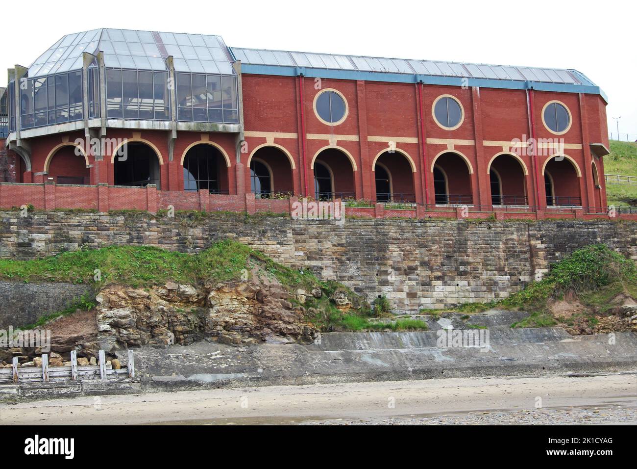 Whitby pavilion hi-res stock photography and images - Alamy