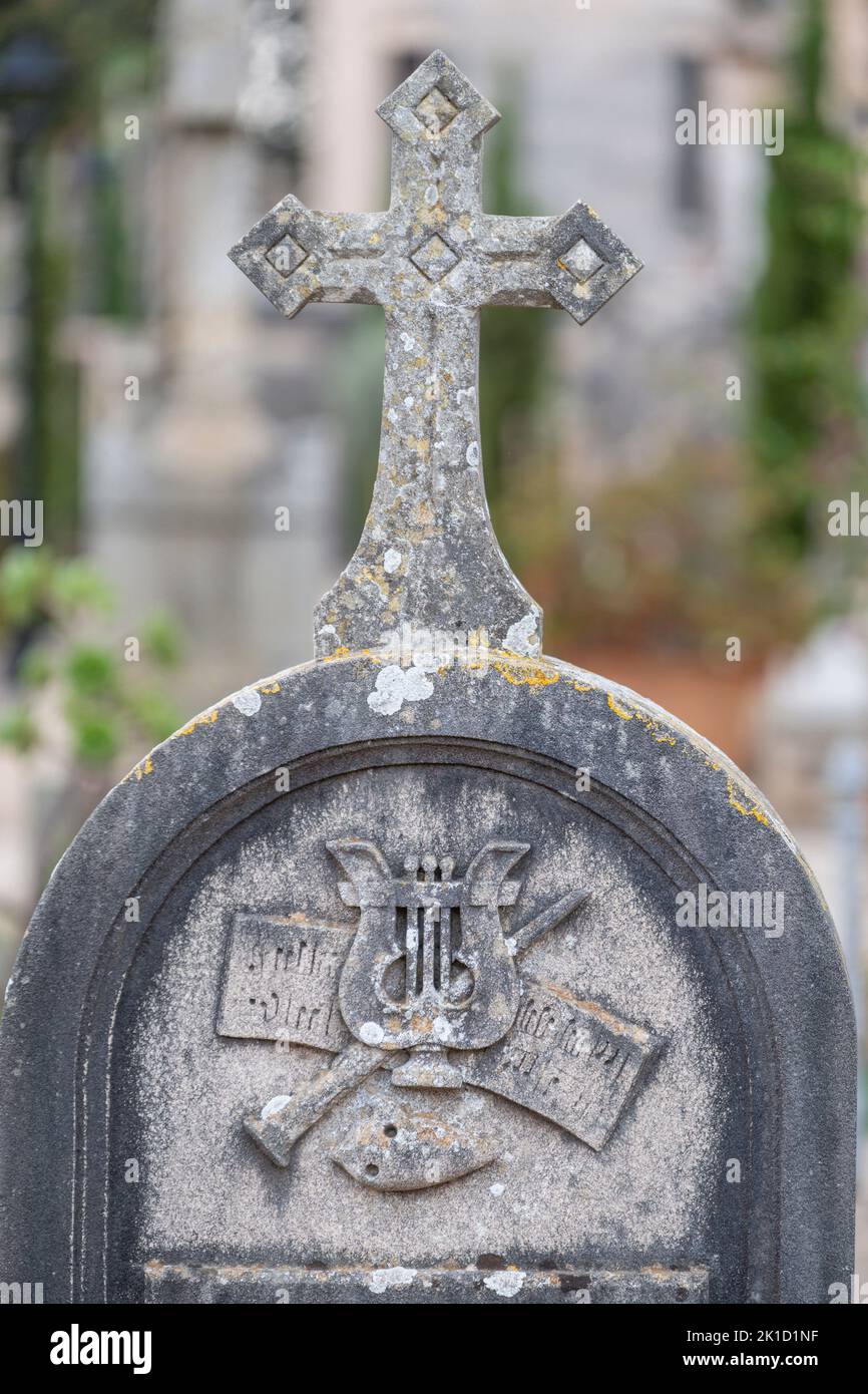emblem of music, tomb of Miquel Sureda Lliteras, Palma cemetery ...