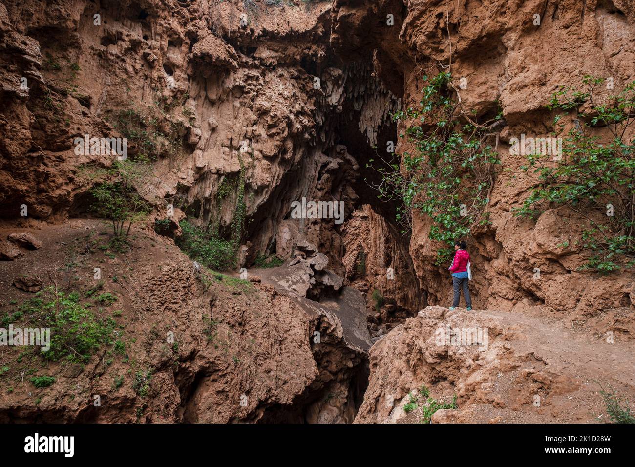Imi N'Ifri natural bridge, Demnate, Atlas mountain range, morocco ...