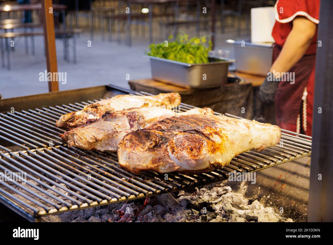 Pig head medieval hi-res stock photography and images - Alamy