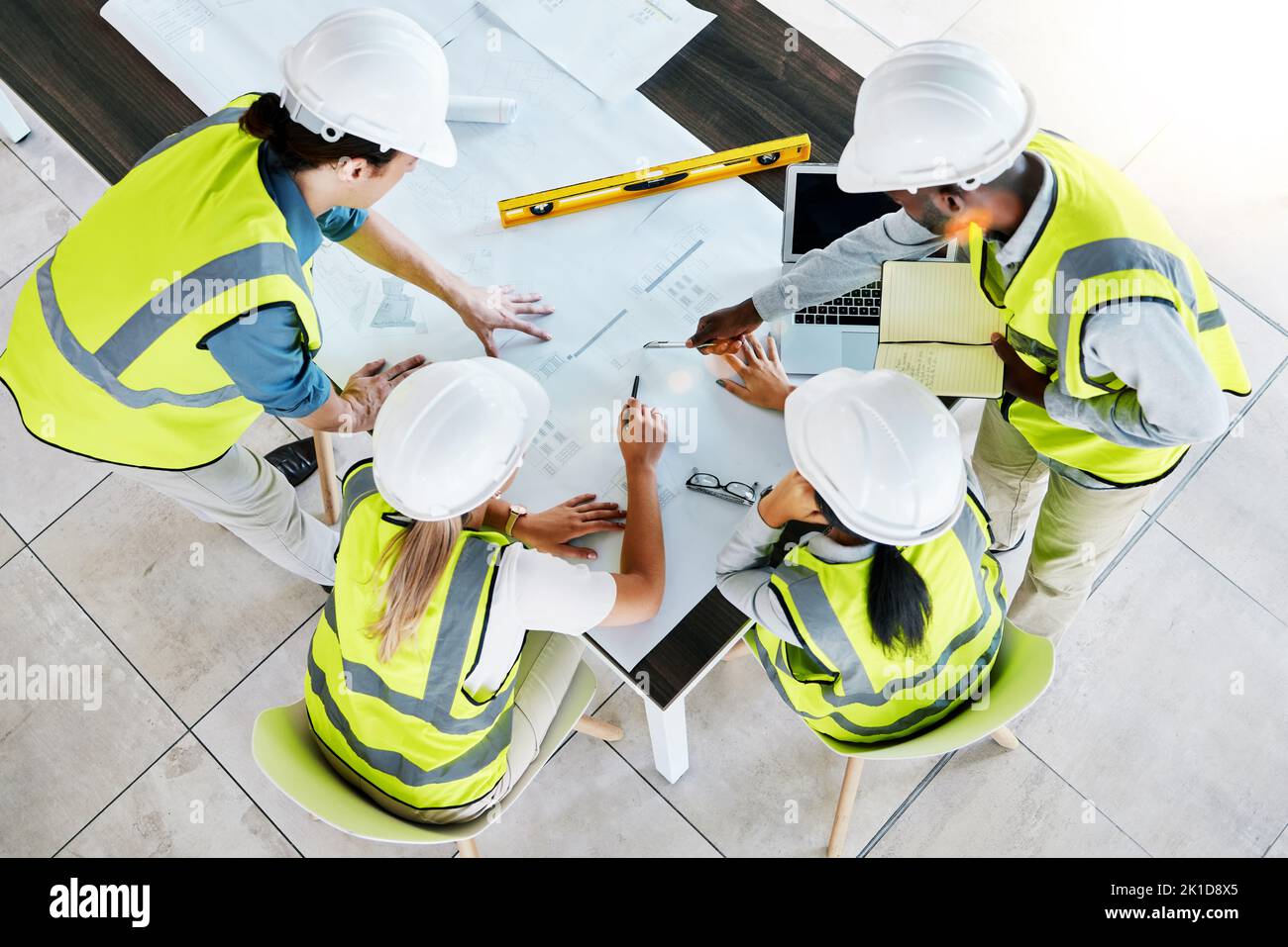 Engineer working model on construction hi-res stock photography and images - Alamy