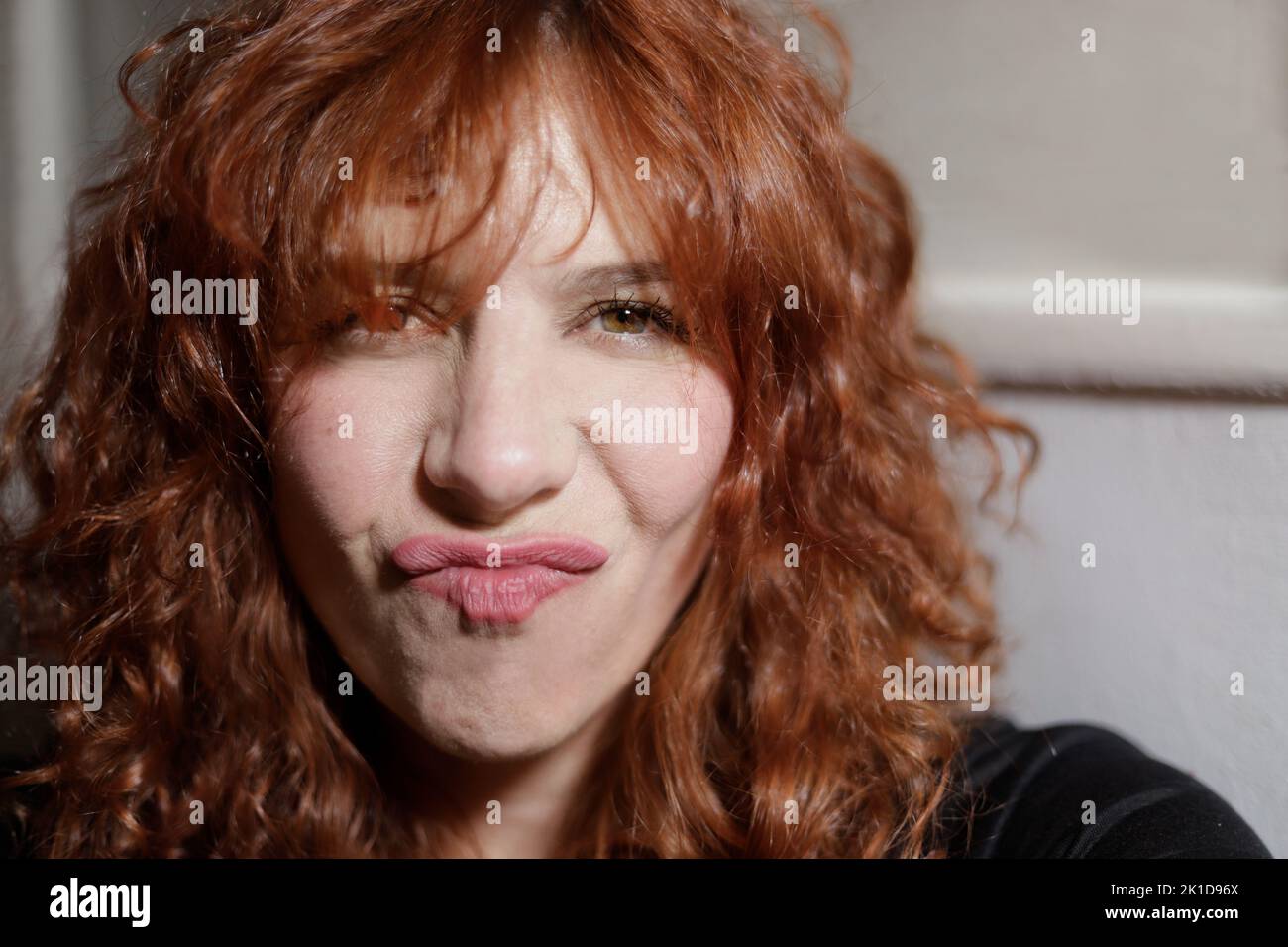 Disapproving fashion hi-res stock photography and images - Alamy